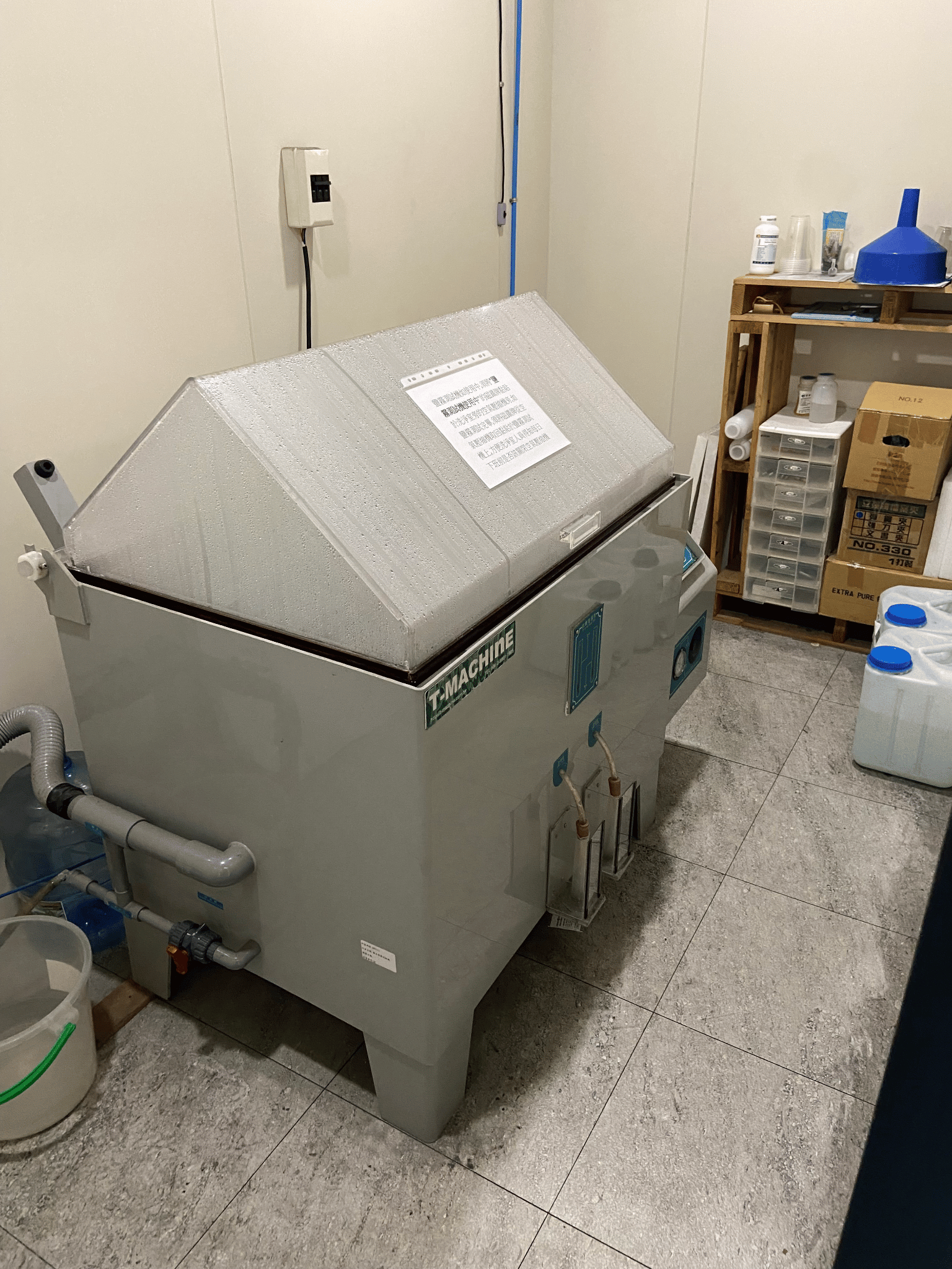 Salt Spray Machine | Specialty Bolt & Screw